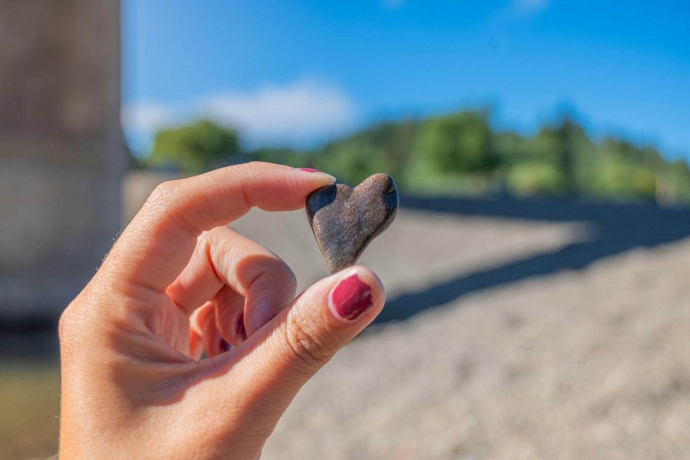 Kaj pomeni, če povsod vidite srčke? - Sensa.si