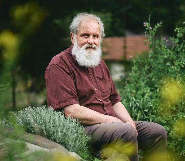 Pater Karel Gržan: "ZATO smo lahko optimisti" - Sensa.si