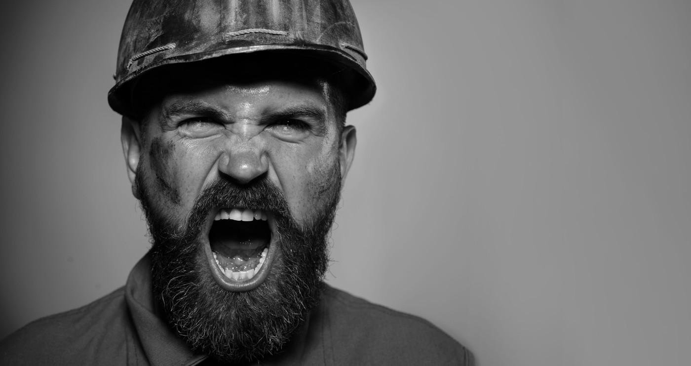 Vedno jezni ljudje so v resnici... ŽALOSTNI - Sensa.si