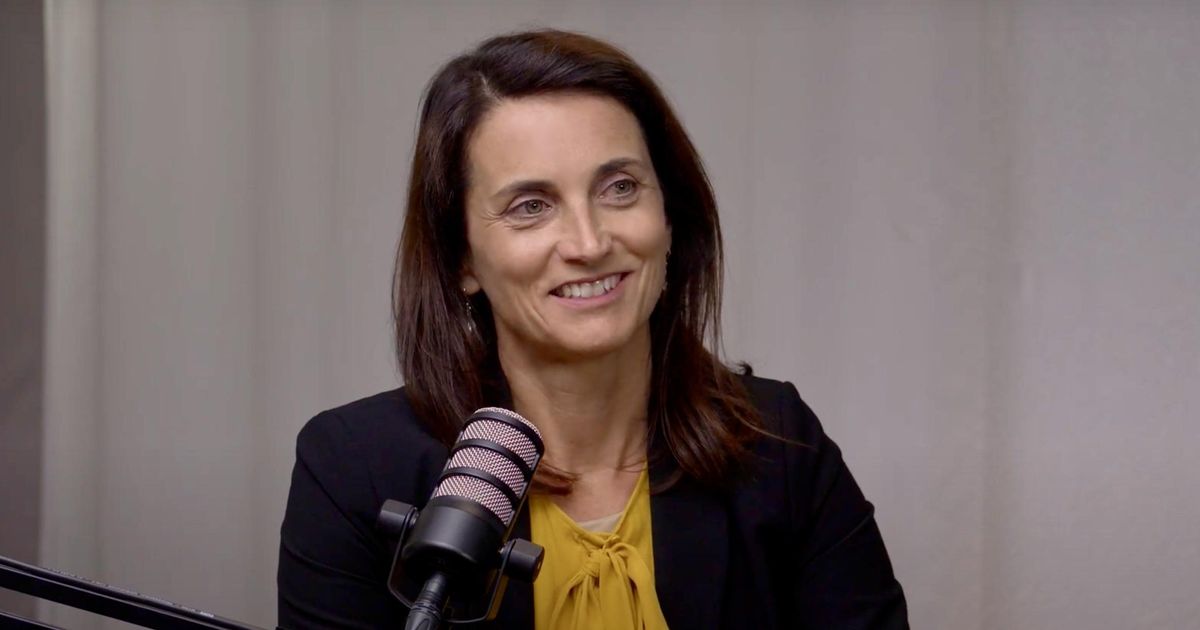 Dr. Saša Poljak Lukek: "Duševna stiska izhaja iz odnosov in prvo, kar ...